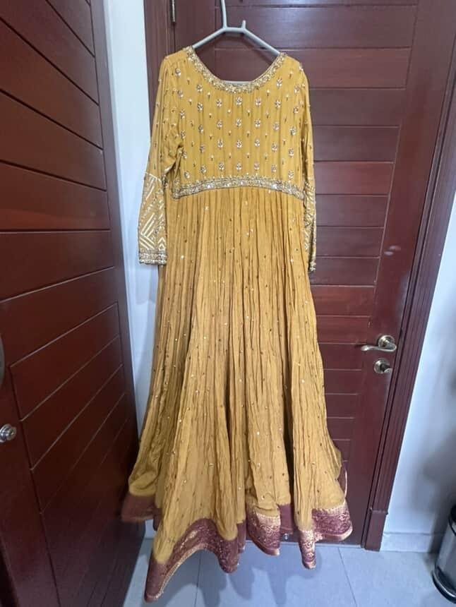 FAIZA REHMAN R31930 - saniyacloset.com